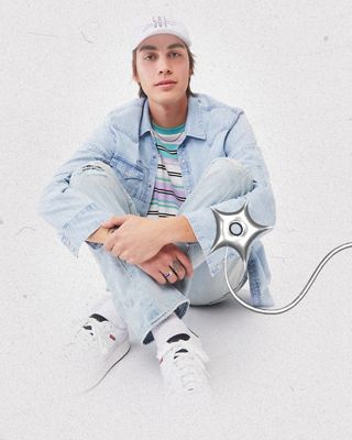 Jeans, Denim Jackets & Clothing | Levi's® Official Site