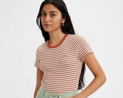 Ultimate Women's T-Shirt Guide: Styles & Trends | Levi's® US